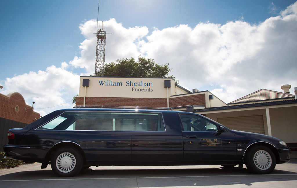 Coffins, Caskets & Urns Drysdale & Bellarine - William Sheahan Funerals